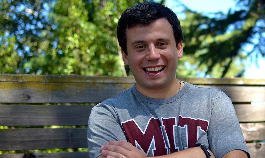 Alejandro Resnik | Innovators Under 35