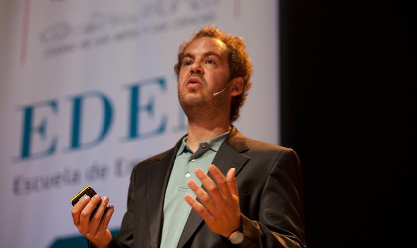 Damiá Tormo Innovators Under 35