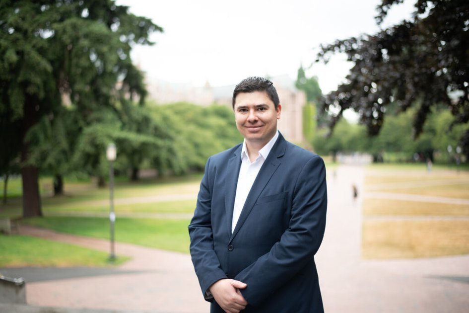 Mike Teodorescu | Innovators Under 35