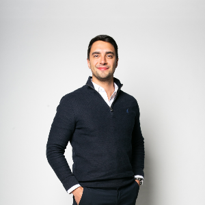Hendel Favarin Martines | Innovators Under 35